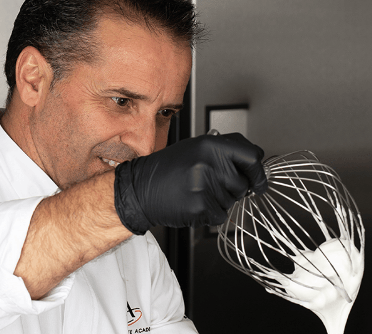 Desperte mais intensidade - RB2: uma nova geração de chocolate Ruby.