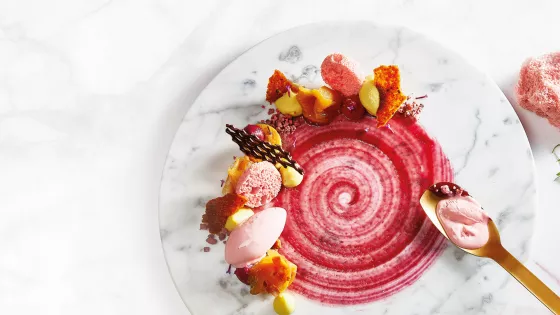 Ruby RB2 Chocolat dans les desserts | callebaut.com